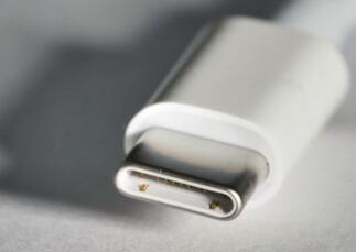 Different Types of Microcontrollers and Their Applications